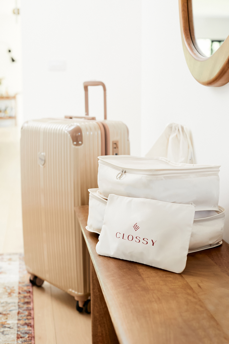 TRAVEL – Clossy